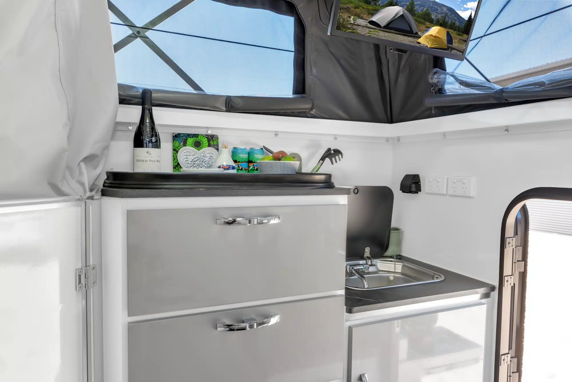 Scout Slide-On Camper - Ute Mount - Austral Motorhomes