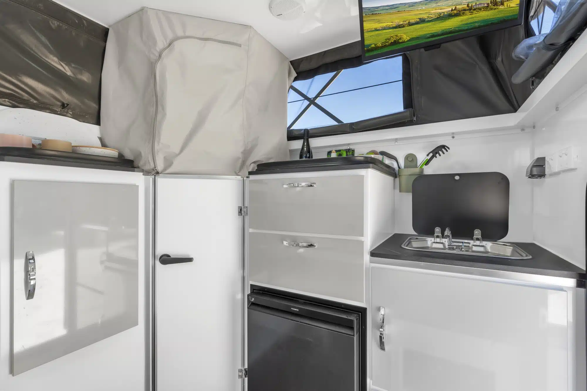 Scout Slide-On Camper - Ute Mount - Austral Motorhomes